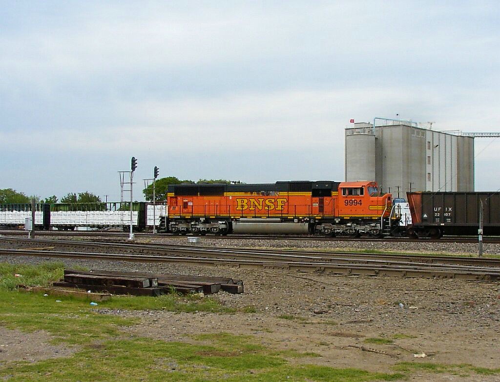 BNSF 9994